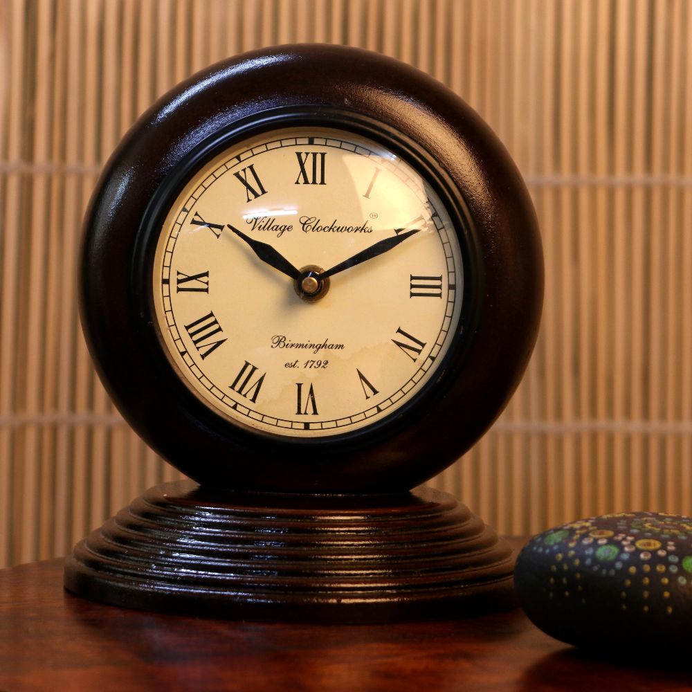 NEW TABLE CLOCK 4 INCH DIAL